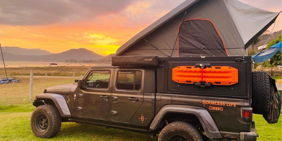 Customer Spotlight: Hourless Life — 67 Designs